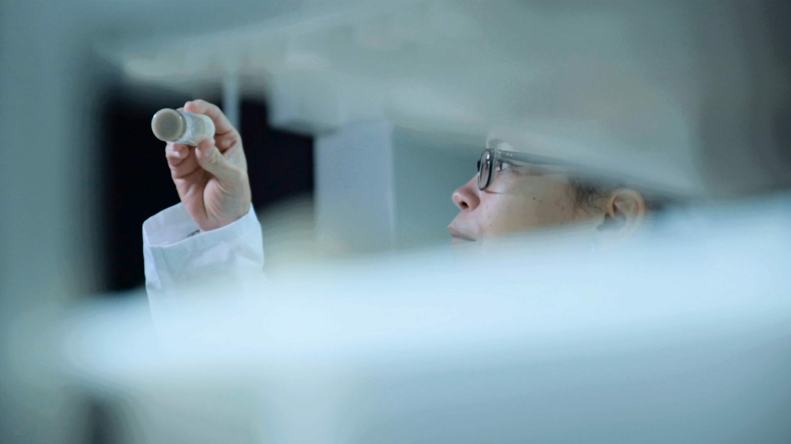 Dr. Angélique Lamaze and the Chronobiology of the Drosophila ...
